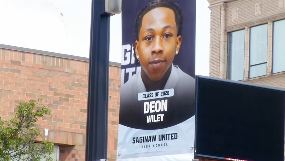 We love you, D: Saginaw United graduation punctuated by loss of student