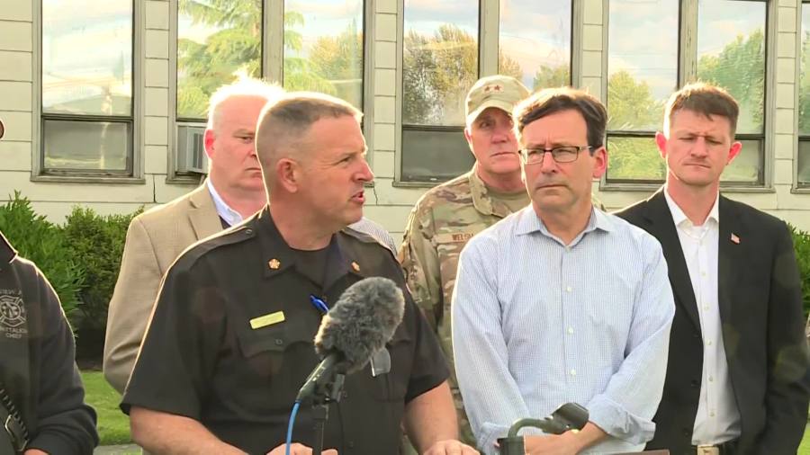 Washington state officials, Longview community come together amid ...