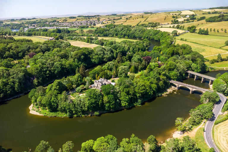 Stunning drone photos show the beautiful Crook o' Lune near Lancaster ...