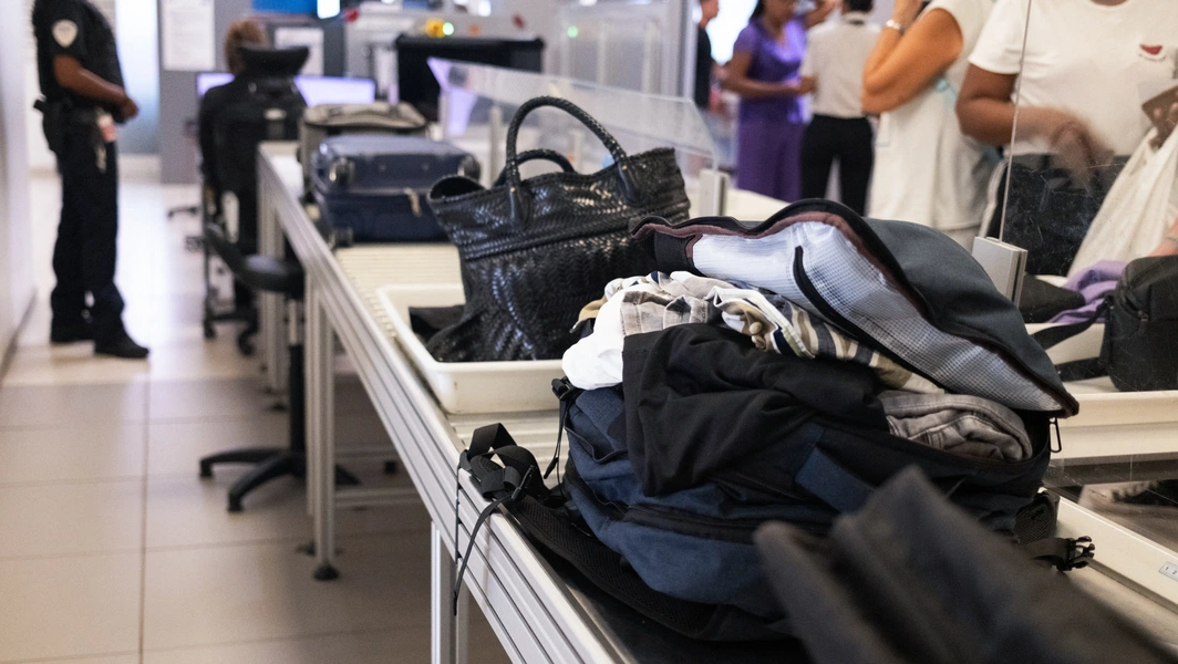 Ottawa commits $1.3B to border security after airport scam