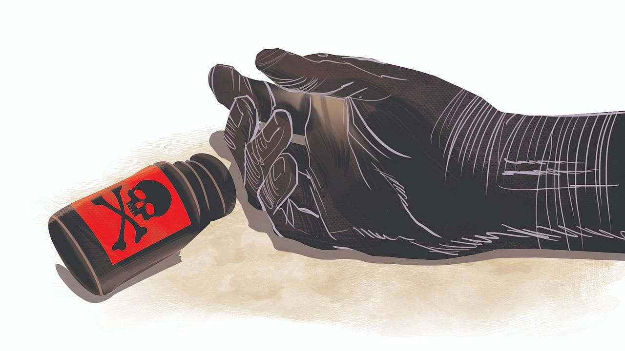 Pregnant minor, mother, grandmother attempts suicide in TN; 28-year-old ...