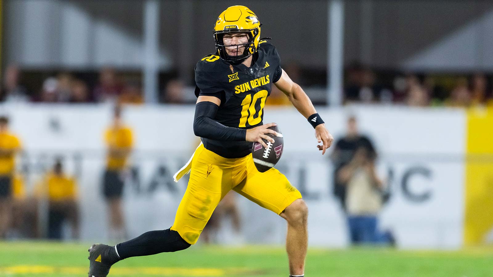 LSU football fans will love Lane Kiffin’s Sam Leavitt injury update