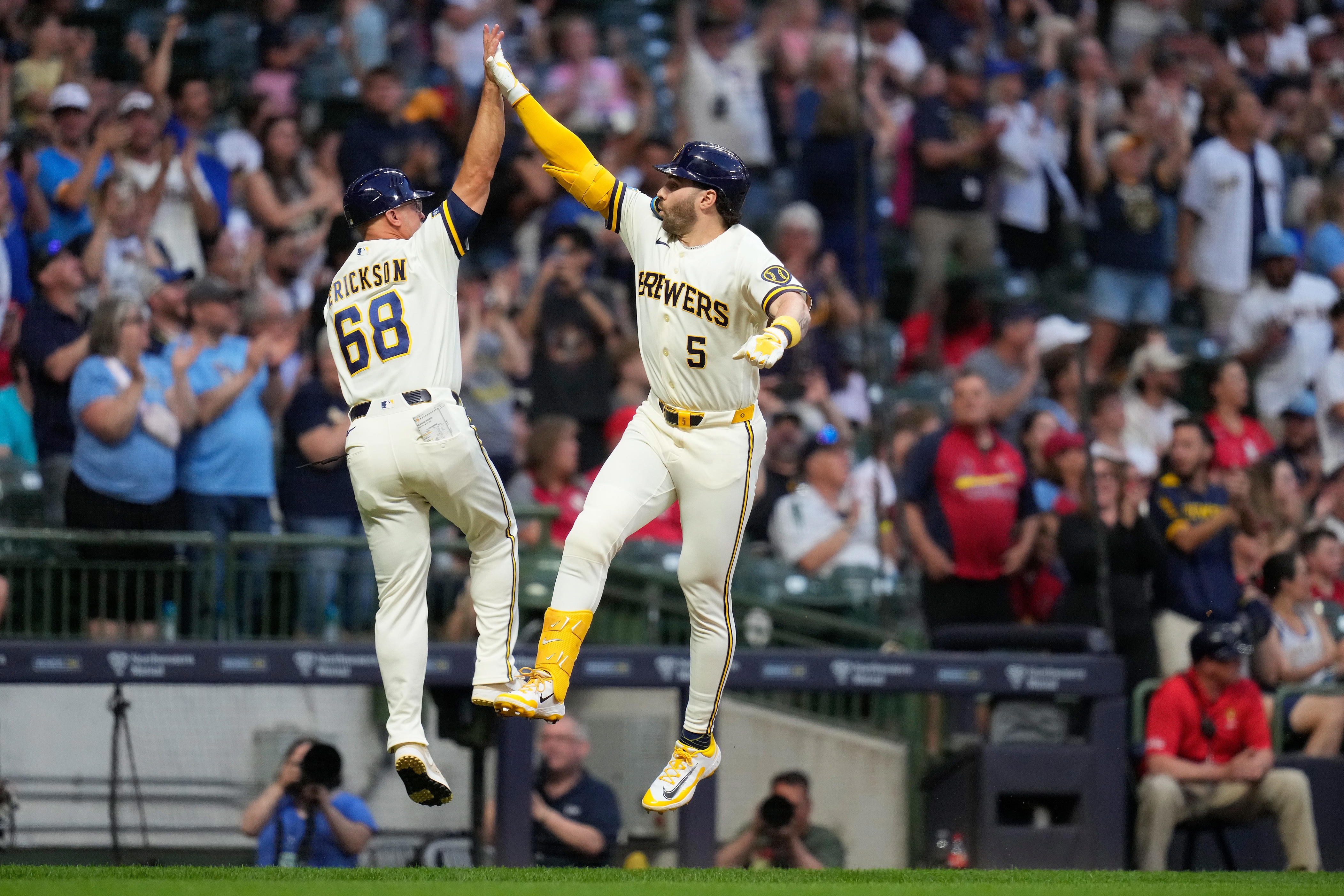 Homers from Bauers, Mitchell back another Kyle Harrison gem in win over ...