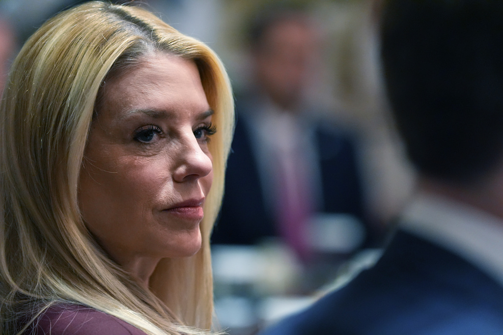 Pam Bondi to make Trump administration return after undisclosed thyroid ...