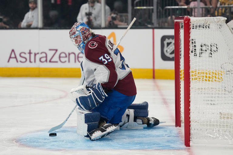 Golden Knights sweep Avalanche to advance to third Stanley Cup Final in ...