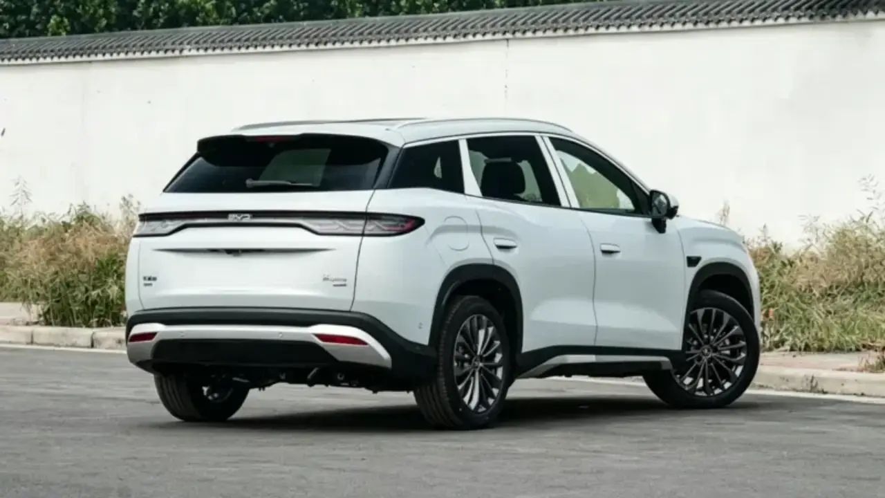 Tras triunfar con el Song Ultra eléctrico, BYD dobla la apuesta con su ...