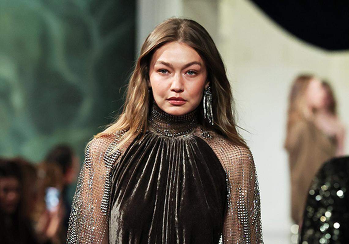 Supermodel Gigi Hadid spotted at a Miami mall. She wasn't shopping