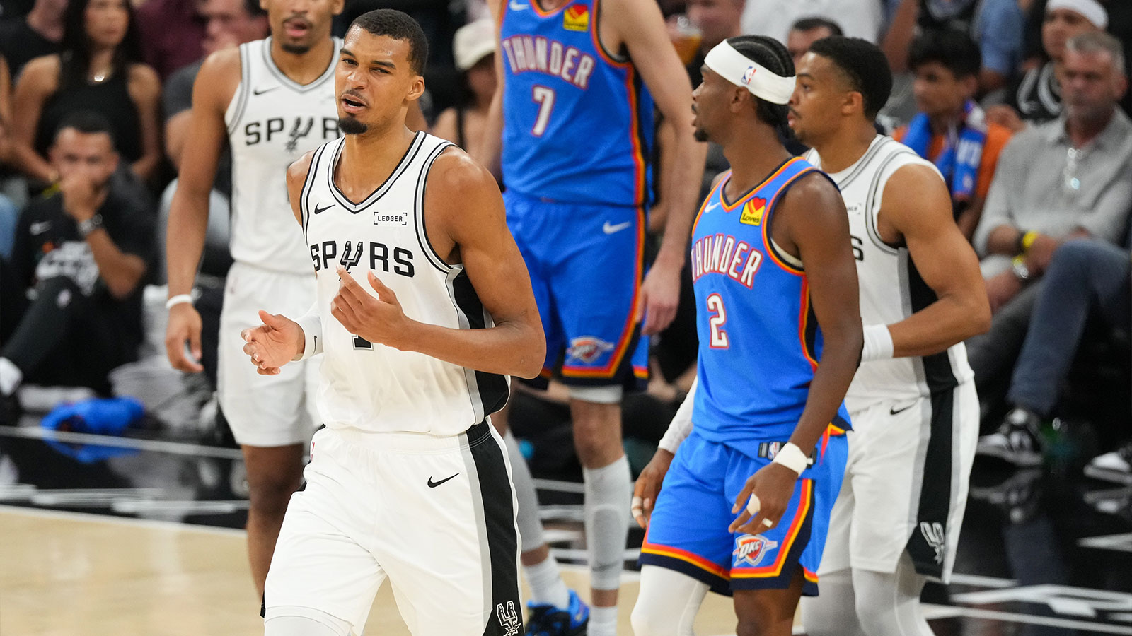 Fake nuns show up at huge Spurs-Thunder WCF Game 5