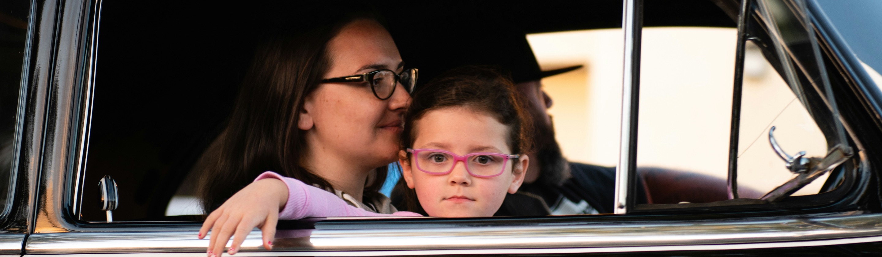 First time driving as a parent? Make sure to follow these safety tips