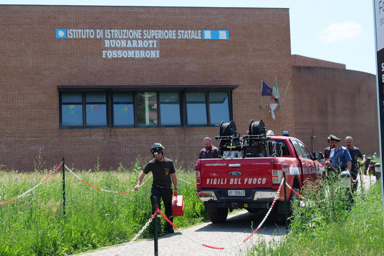 Scuola, è allarme spray. Attacco al peperoncino dal tubo dell’aerazione ...