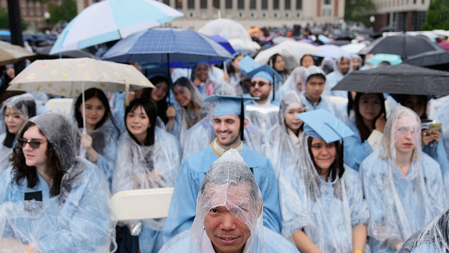 Tennessee schools face backlash for rain-soaked graduations