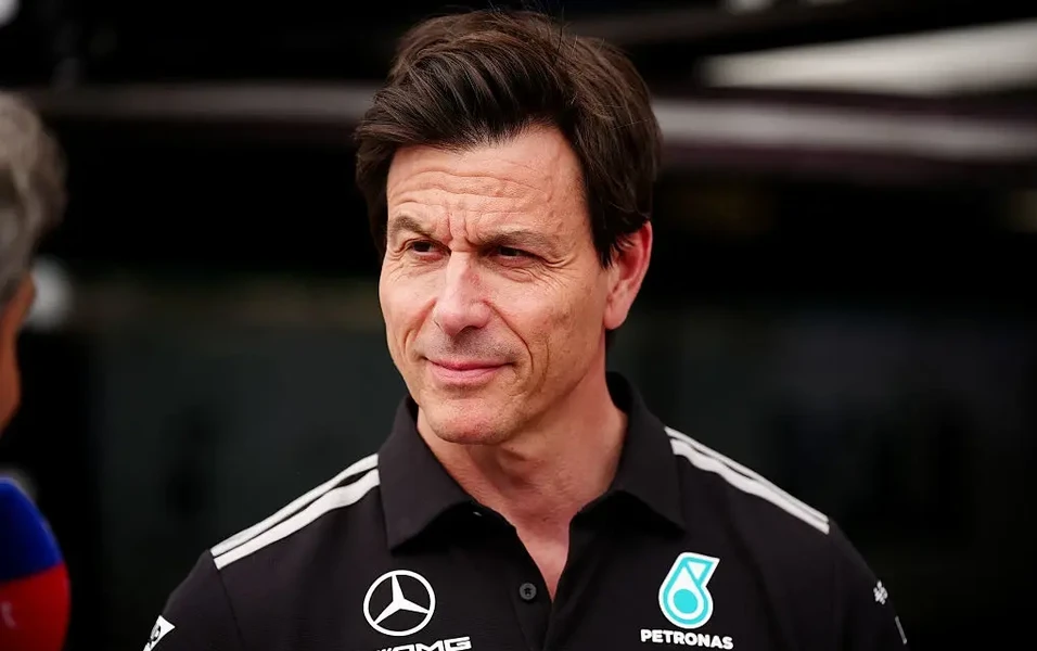 Wolff sets aggressive rules after Russell–Antonelli clash