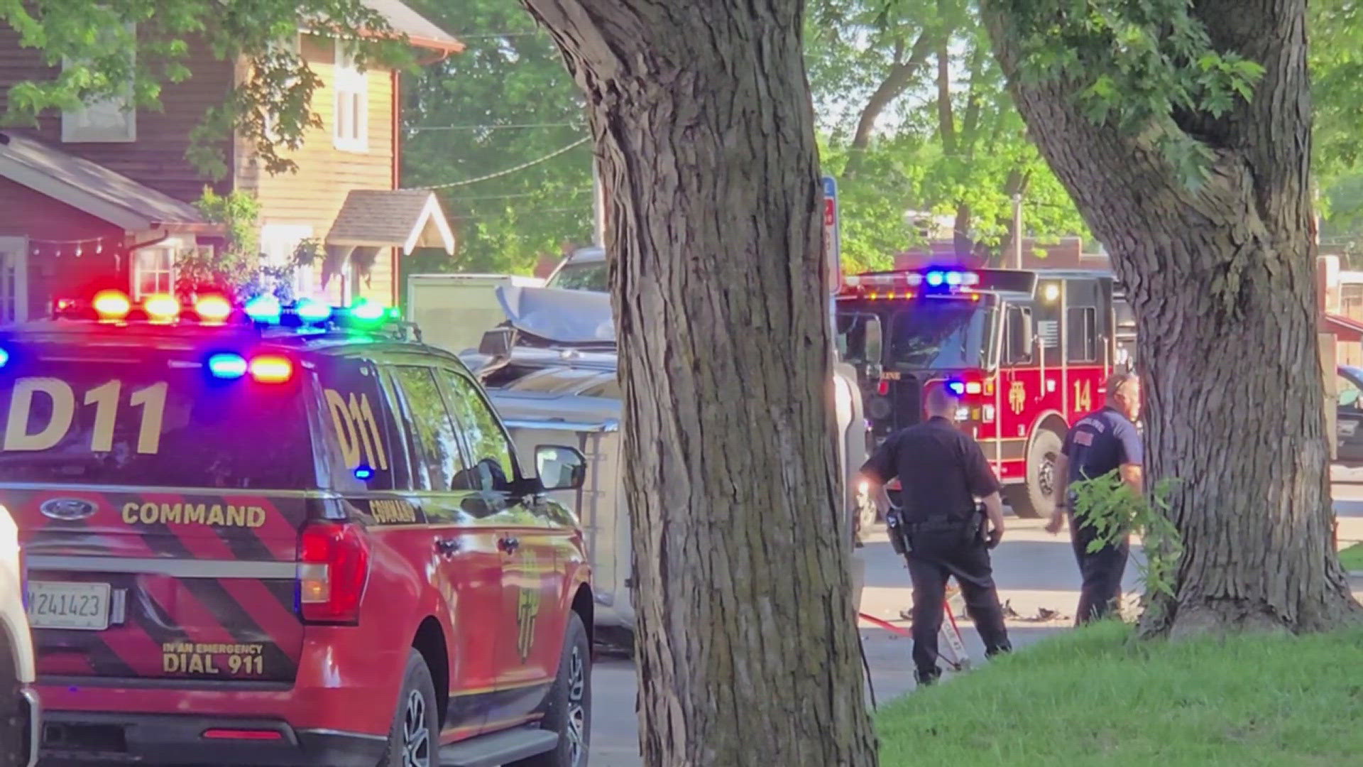 Police: Teen crashes stolen car after fleeing police in Moline