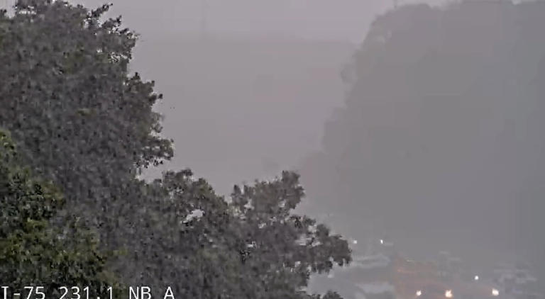 Tornado warning issued for Manatee, Hillsborough counties