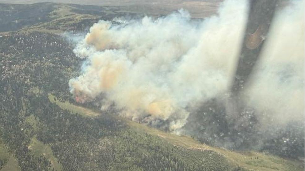 Summit Creek fire started by lightning grows beyond 1,200 acres in ...