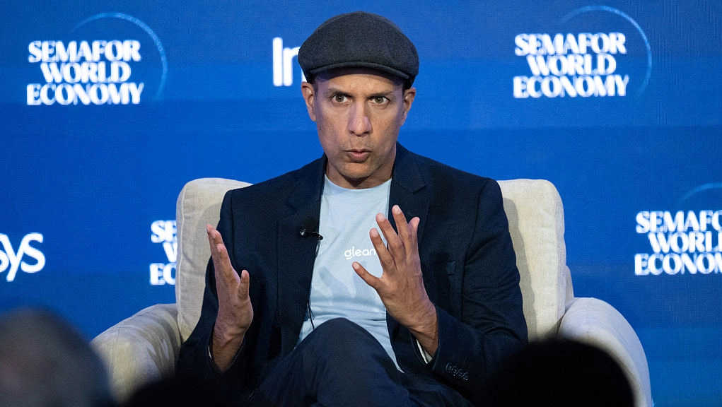 Glean CEO says work ethic outweighs skills in AI hiring race