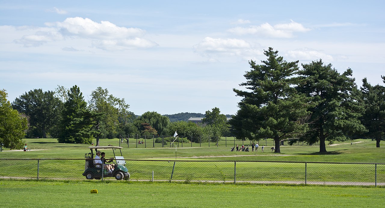Toxic metals found at golf course used for White House demolition ...