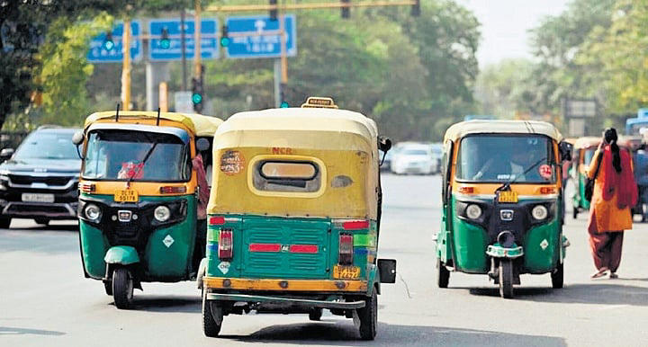 CNG price raised again, 3rd hike in 2 weeks in Delhi