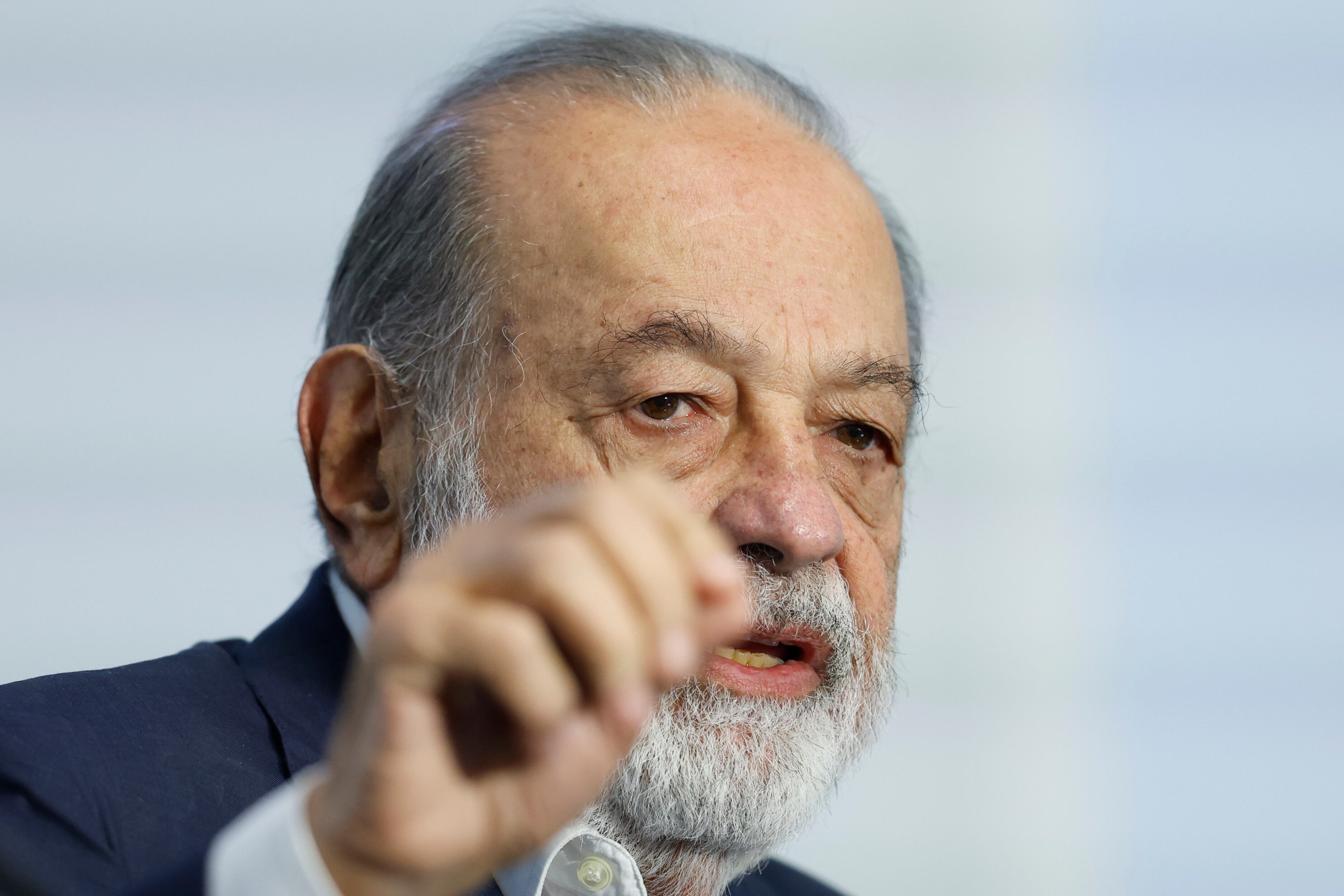Carlos Slim desafía a Donald Trump: “Estados Unidos no puede vivir sin ...