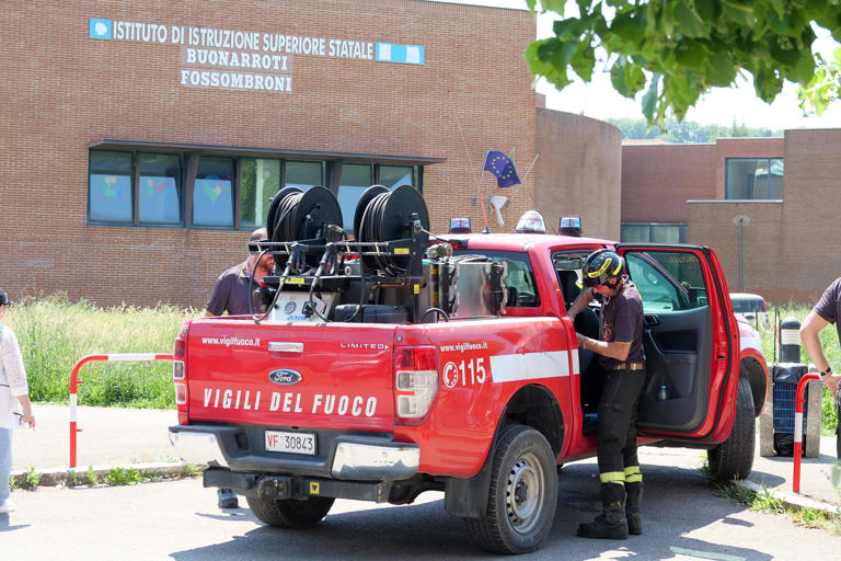 Scuola, è allarme spray. Attacco al peperoncino dal tubo dell’aerazione ...