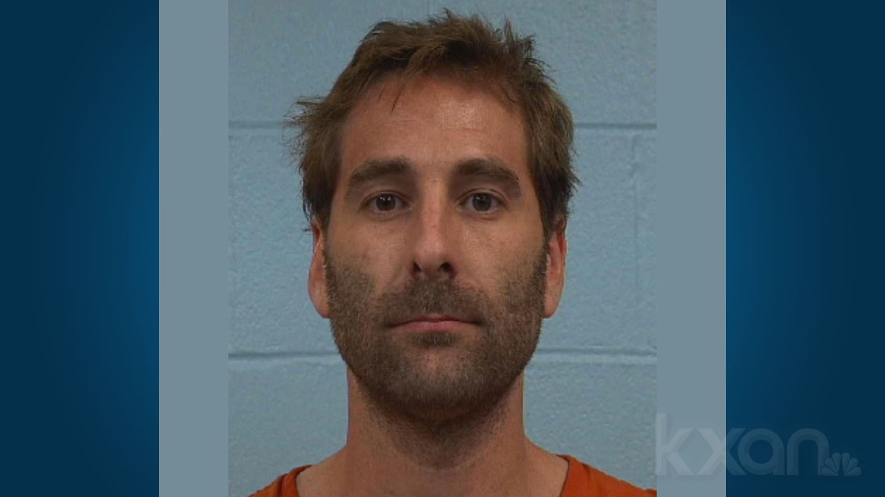 Williamson County man arrested, accused of possessing child porn