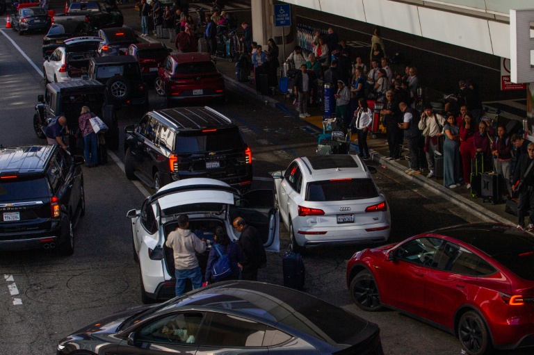'I'm still lost': Los Angeles airport baffles travellers ahead of World Cup