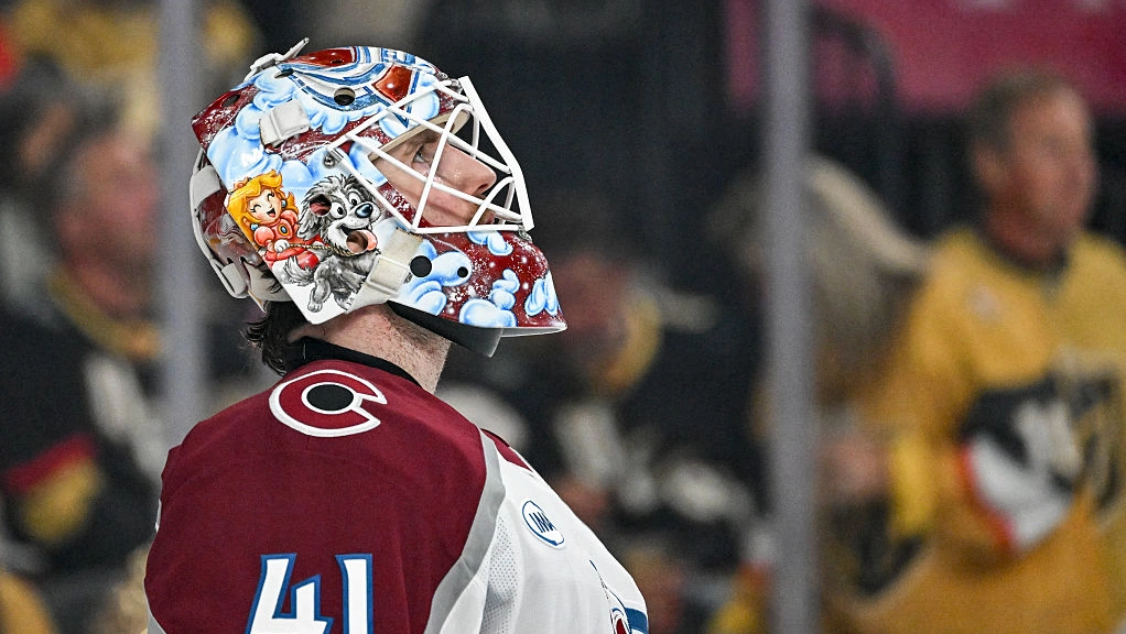 MacKinnon, Makar play as Avalanche face elimination in Game 4