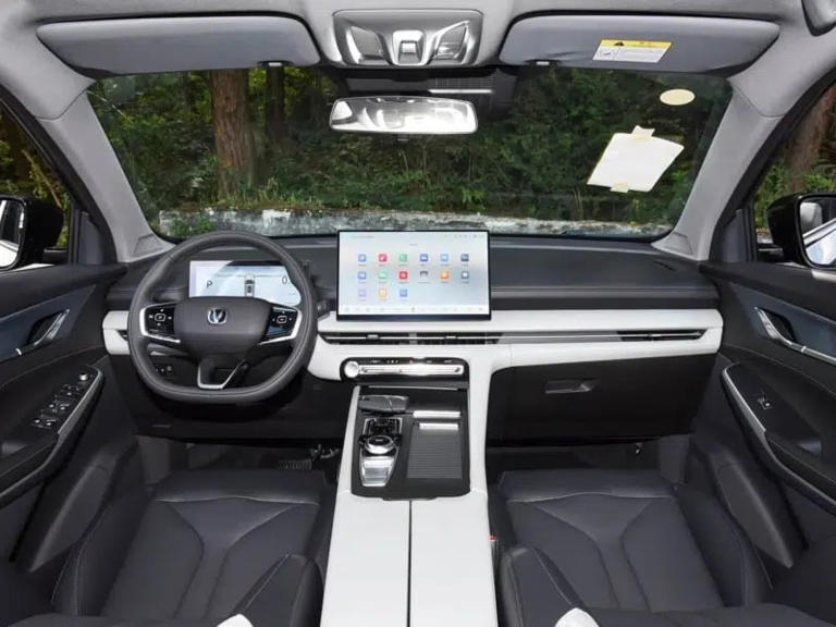 Changan renova su cartera en China con berlina híbrida y SUV integrados ...