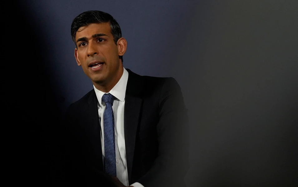 Sunak warns 40% of Britons lack basic financial skills