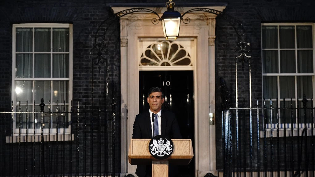 Sunak warns 40% of Britons lack basic financial skills
