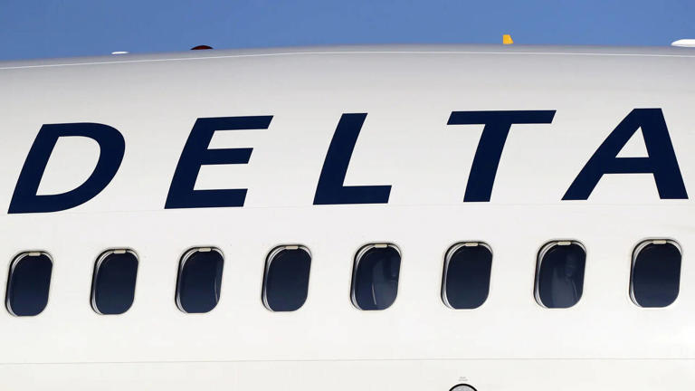 Delta flight makes emergency landing after pilot's shocking medical ...