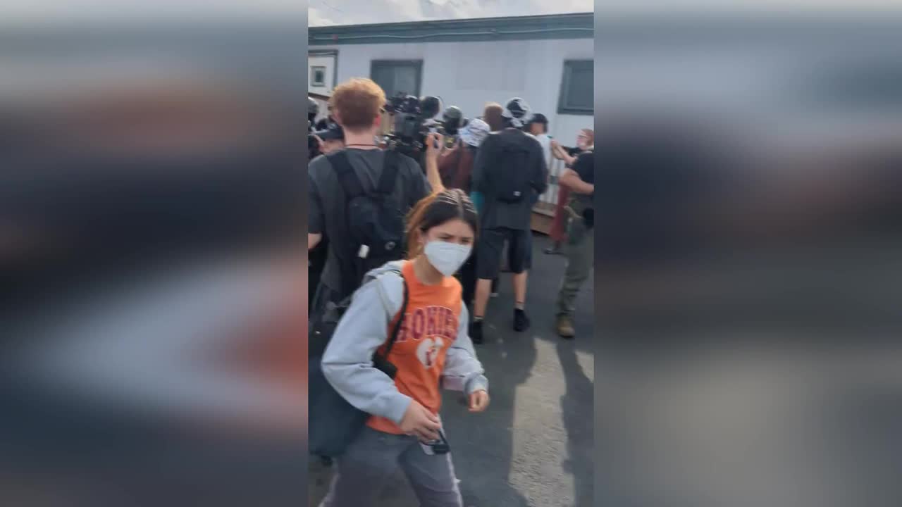 ICE agents unleash pepper spray as Newark detention center hunger ...