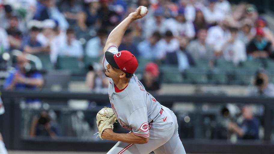 Chase Burns shines as Reds beat Mets for third straight win