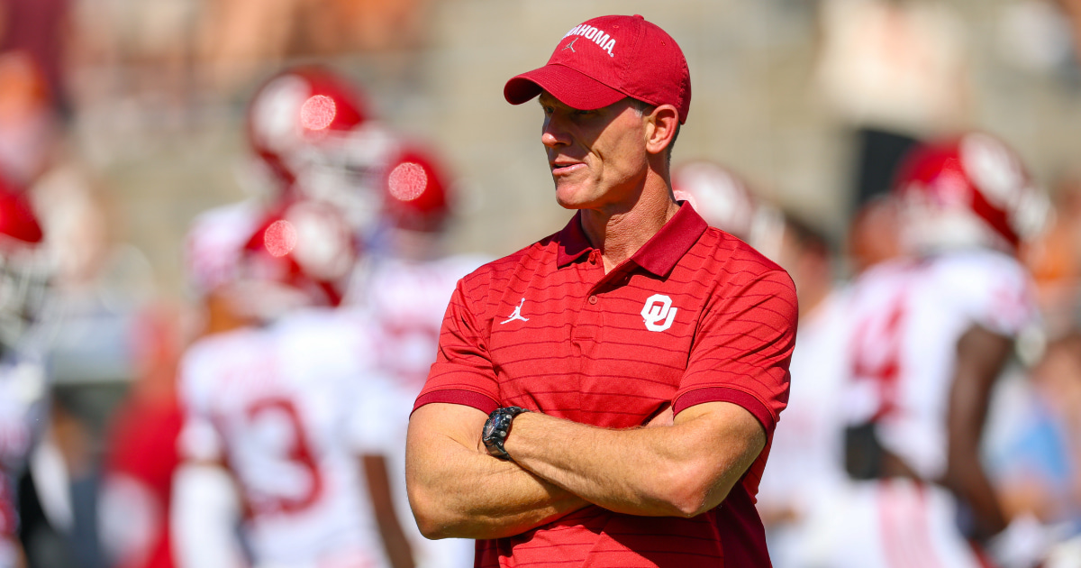 Brent Venables arrives at SEC spring meetings in neck brace, details ...
