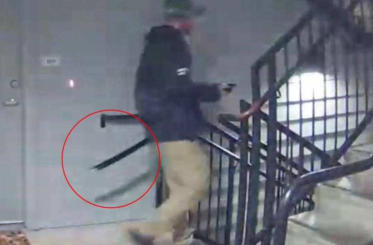 Samurai sword-wielding maniac on the run after trying to carve up man ...