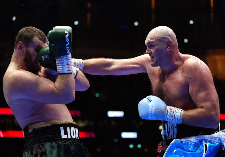 Joshua labels Fury with expletive two-word tag after Dubois comments