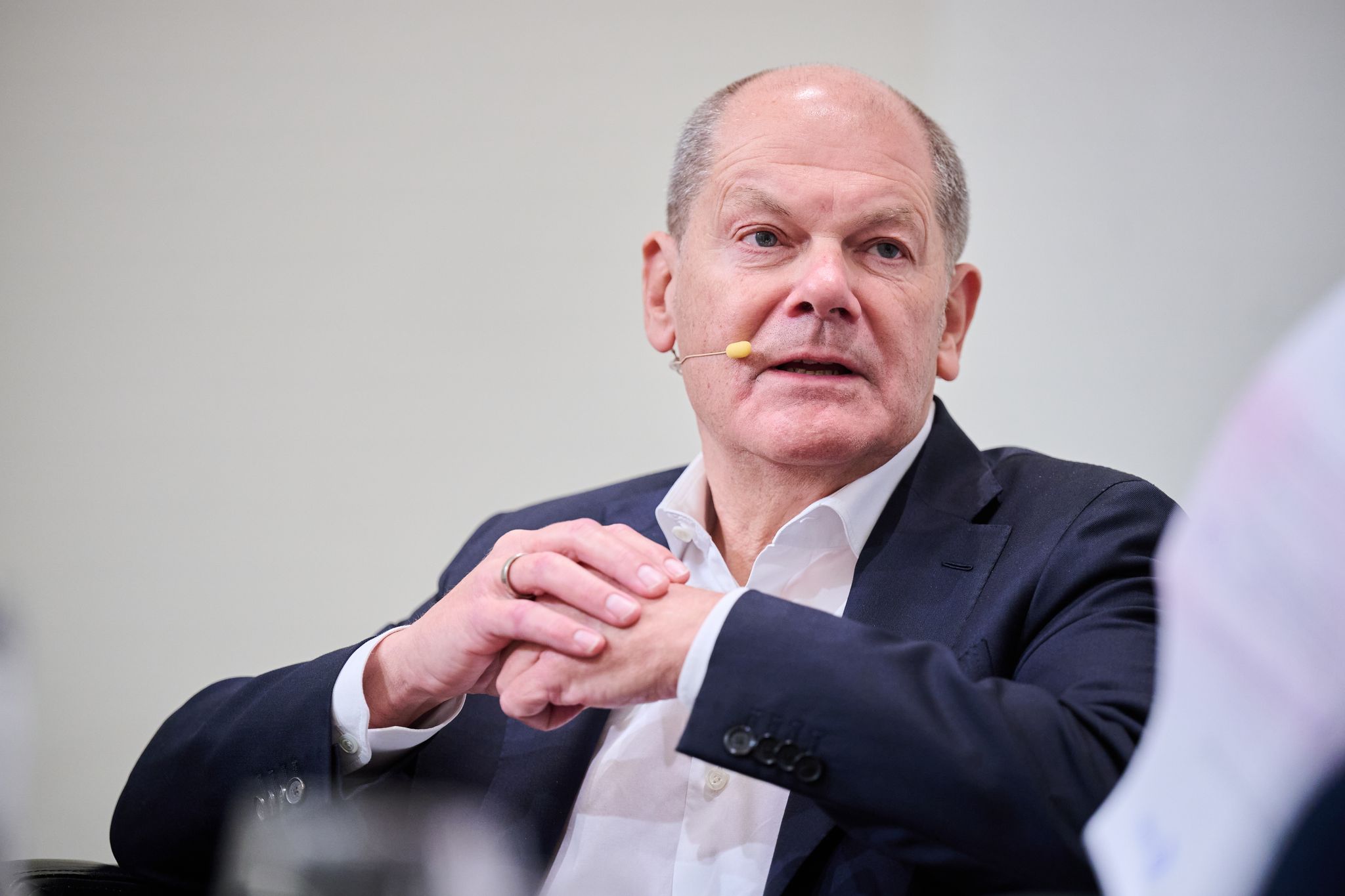 Germany's former chancellor rejects AfD-backed minority government