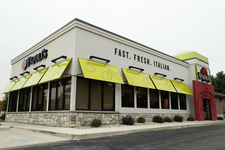 Once popular Lexington fast-casual restaurant changes hands again