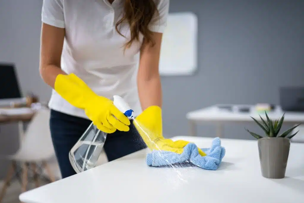 10 best tools for deep cleaning your kitchen