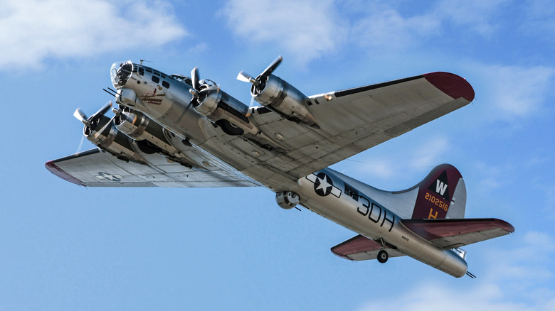 Were WW2 plane cockpits heated? Here's how pilots stayed warm