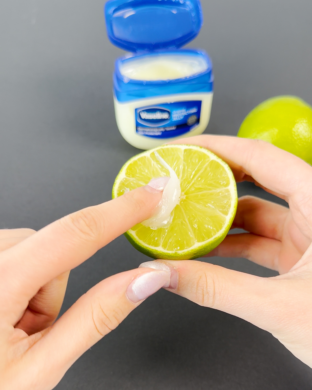 Ease knee pain naturally 🍋