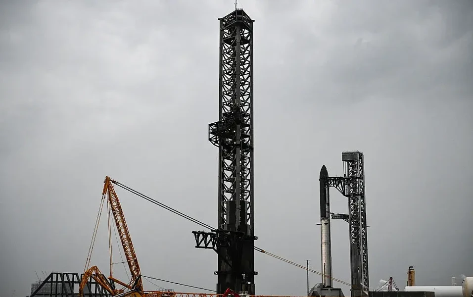 Analysts warn SpaceX’s $1.75T IPO may struggle post-debut