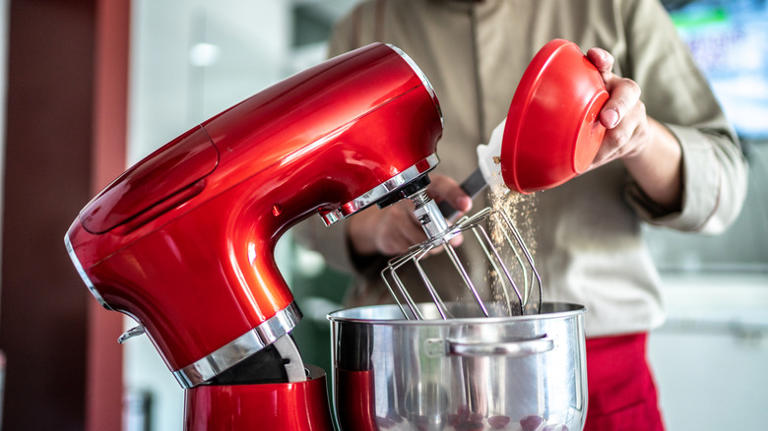 The 2 best affordable stand mixer models, according to Consumer Reports ...