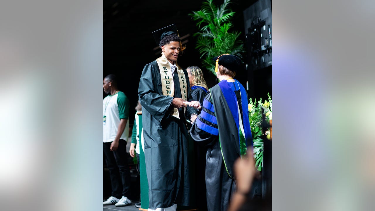 Shaq's son graduates from this Northern California university a week ...