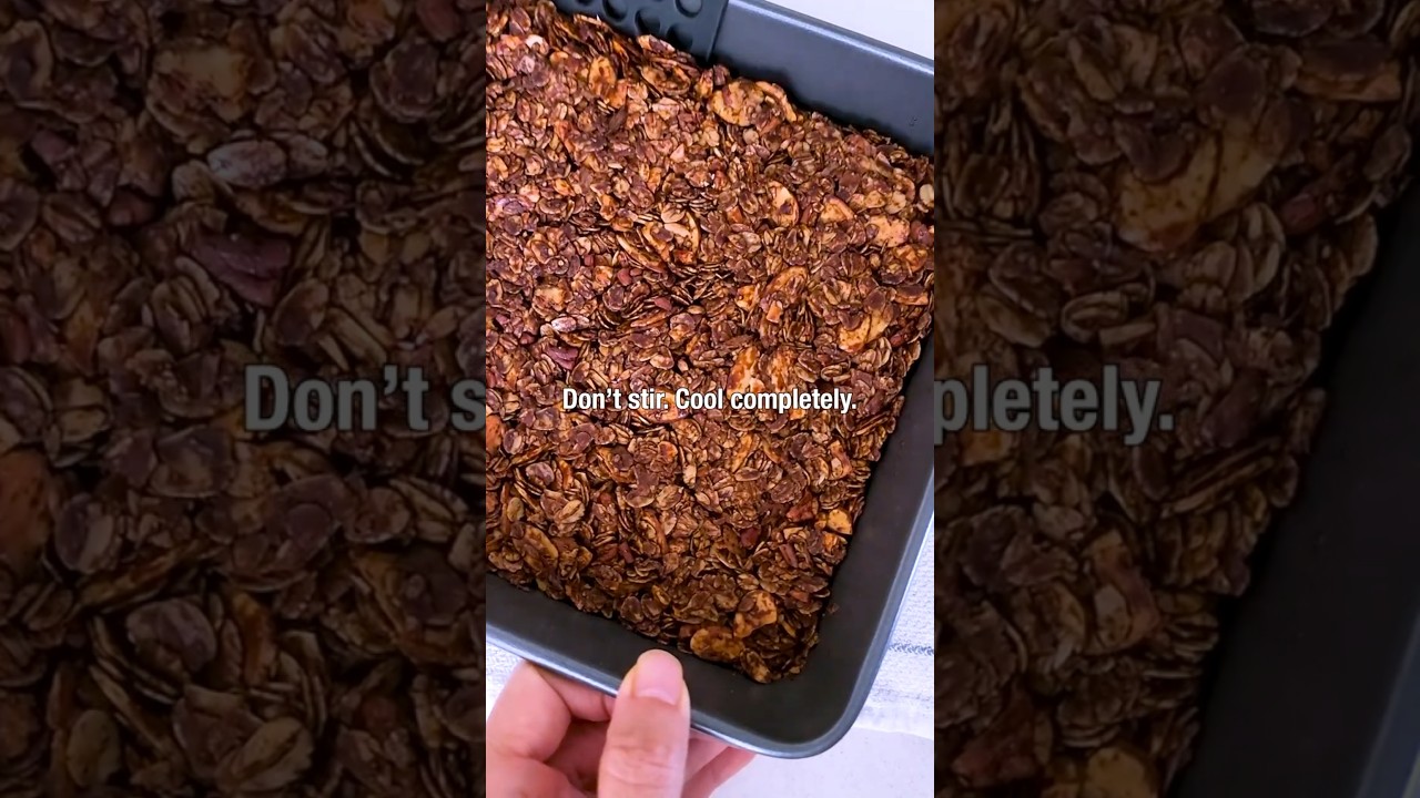 Chocolate granola with perfect clusters