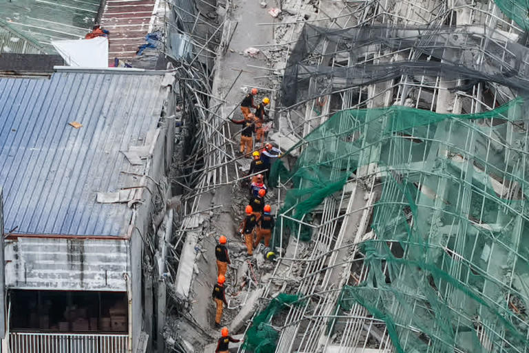 DOLE chief Tolentino inspects Pampanga building collapse