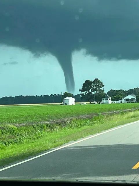 Waterspout moves over Lake Phelps