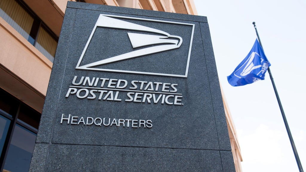 USPS fined amid investigation into worker's death at Michigan ...