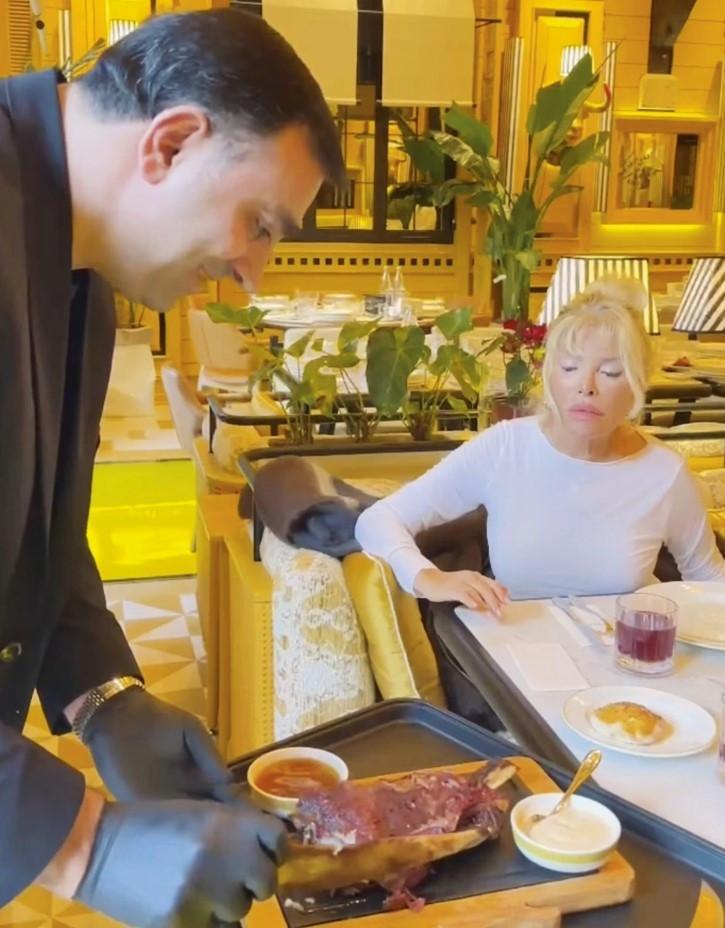 Ajda Pekkan'dan 43 bin TL'lik hesap açıklaması