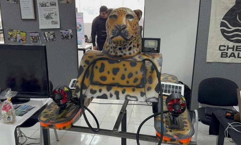 Estudiantes crean el “Chenek Balam”, un vehículo para limpiar la basura ...